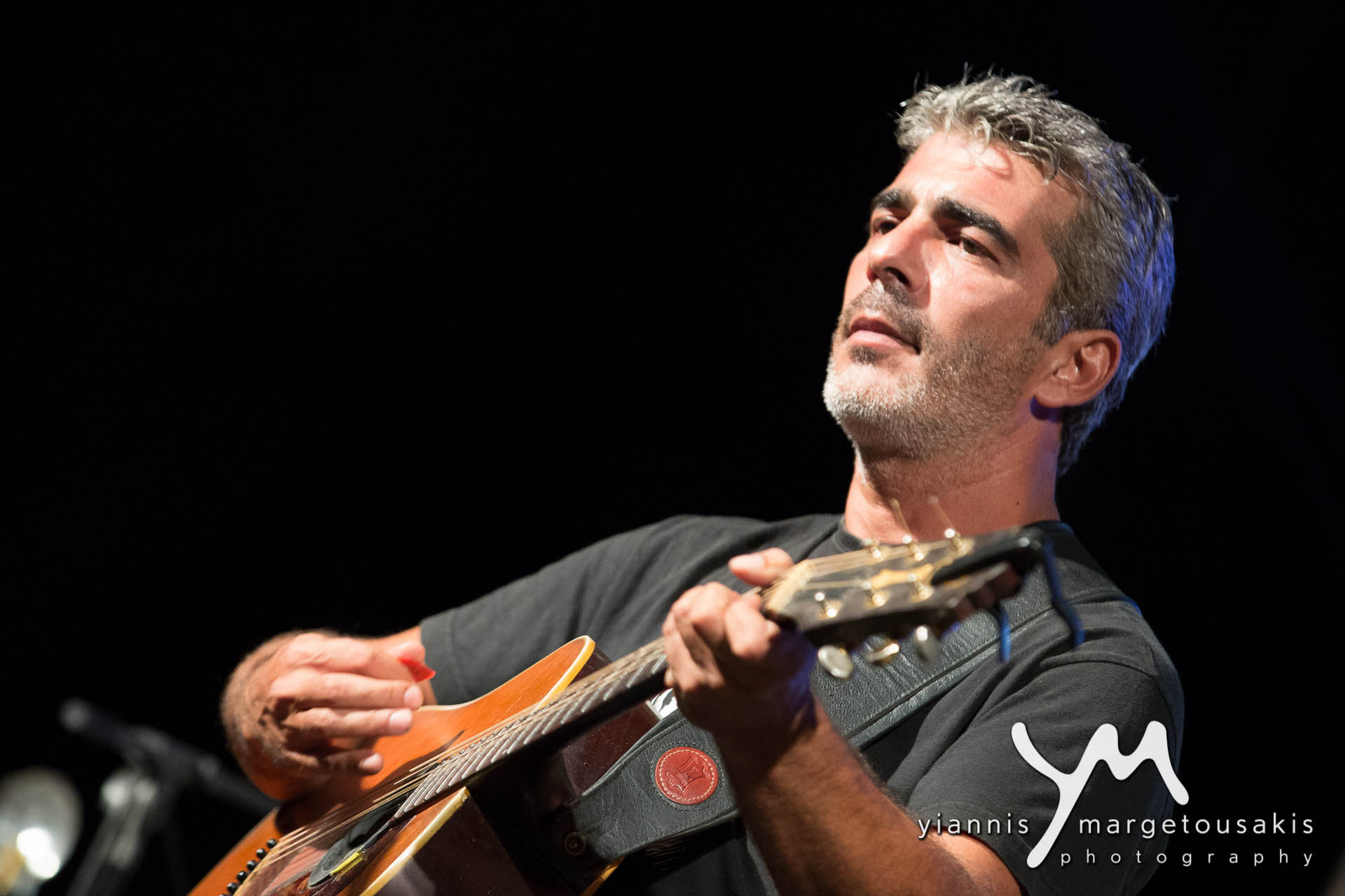 Δημήτρης Μυστακίδης LIVE - Εσπεράντο, τα Ρεμπέτικα της Κιθάρας - Τόπος ...